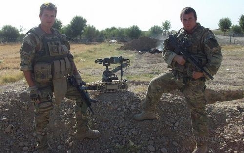 Dragon Runner - сапёрный робот / Bomb disposal robot