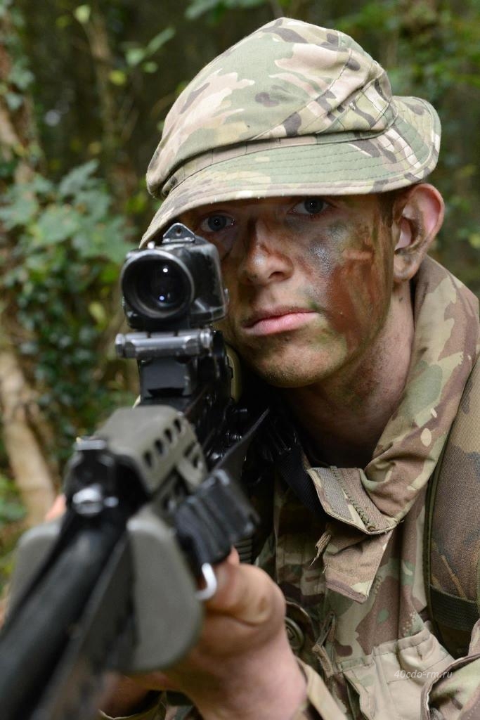 Фотографии с учений Парашютного полка